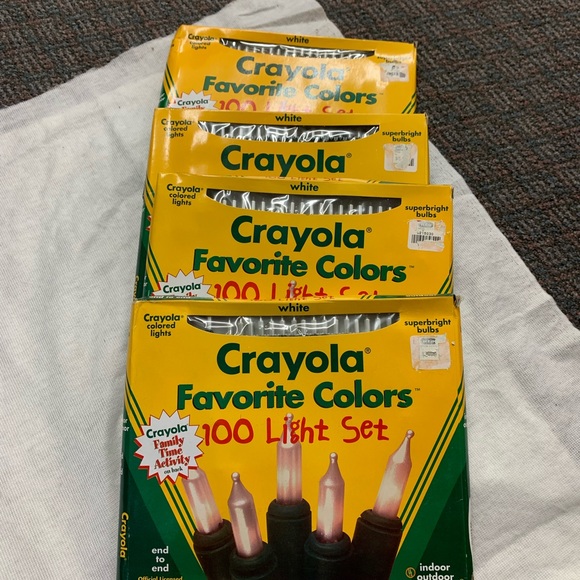 Crayola | Holiday | Crayola Favorite Colors 0 Light Set 4 Pkgs | Poshmark